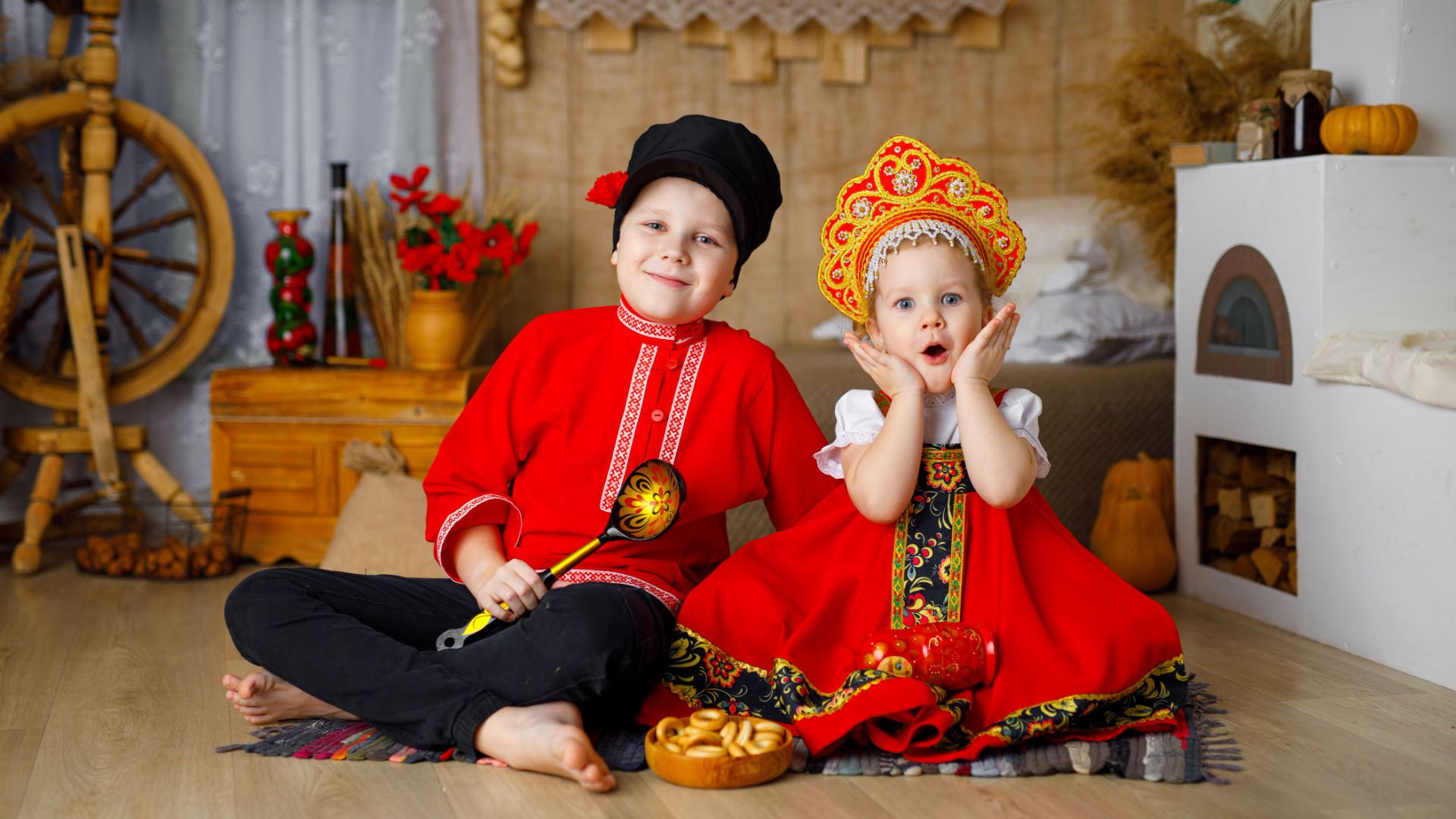 Масленица, бублики, блины и балалайка