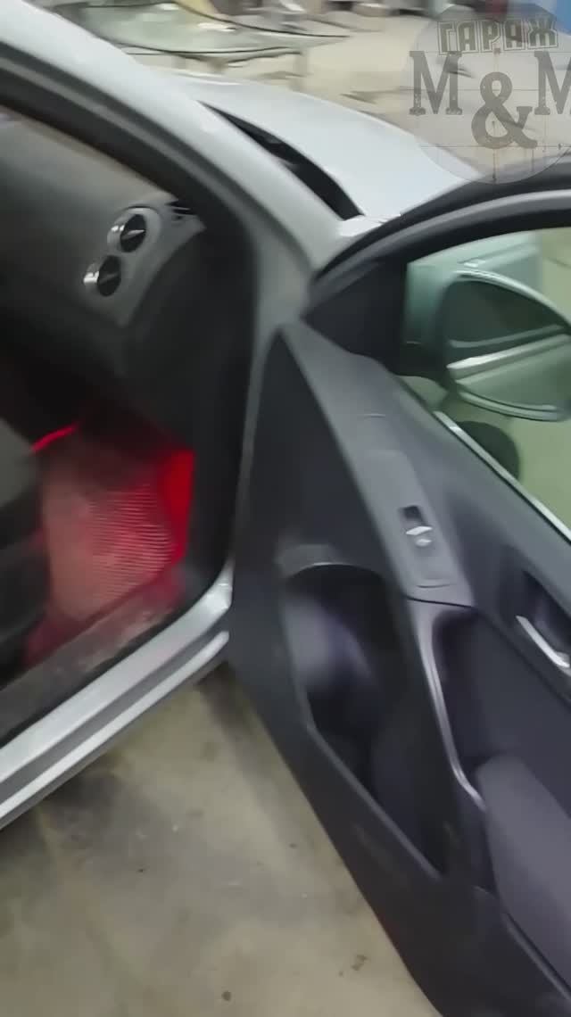 Volkswagen Tiguan I установка лобового стекла