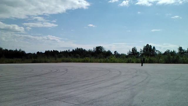 Тестовый полёт Genesis 1000 мм ,винт 250*150мм  .