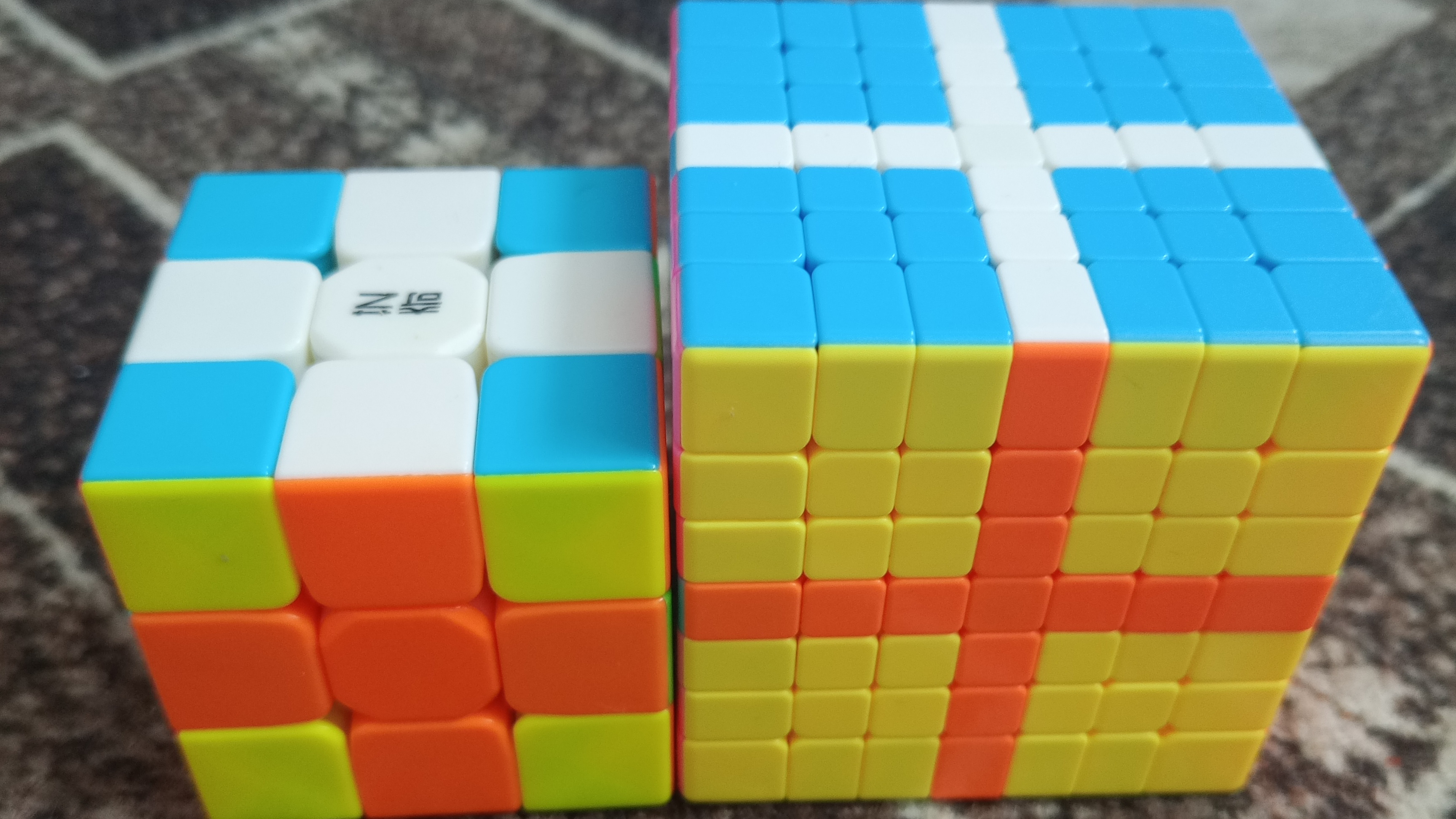 Узоры-кресты на кубиках Рубика