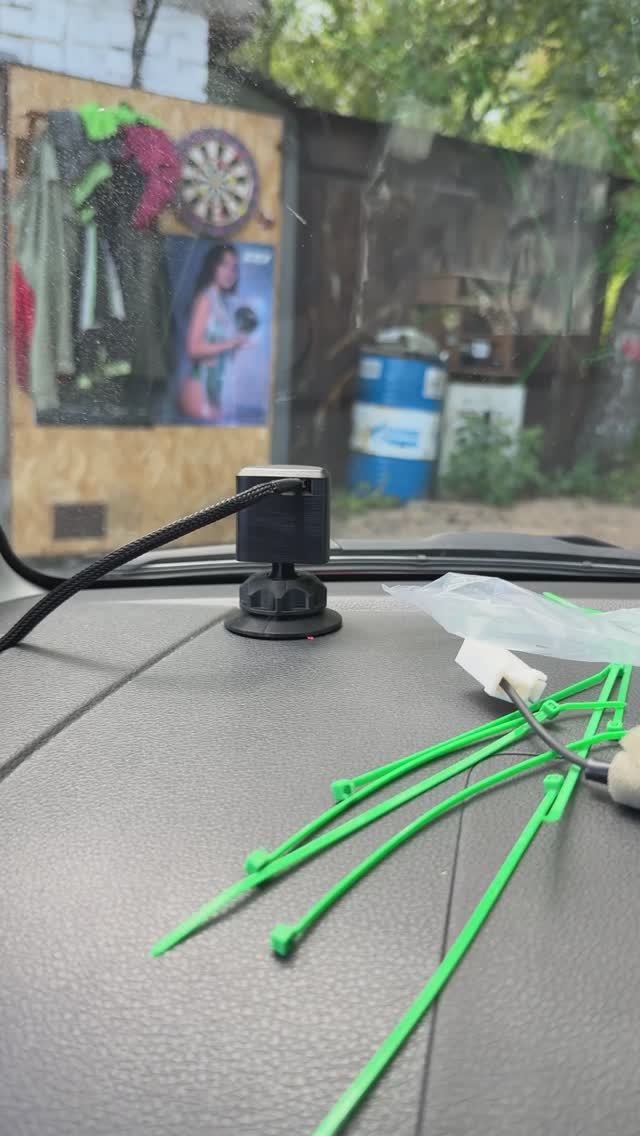 Инструкция как подключить камеру обгона на Toyota Roomy