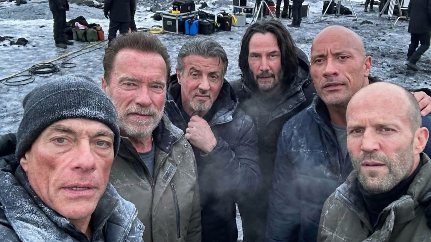 Алина Загитова, у Киану Ривза «Неудержимые 5», у Марго Робби Пираты Карибского моря.  Новости 2026.