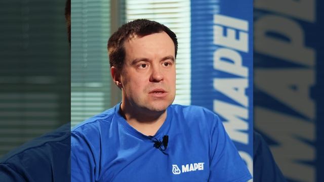 Почему нельзя сразу на стену наносить штукатурку после нанесения адгезионного раствора?