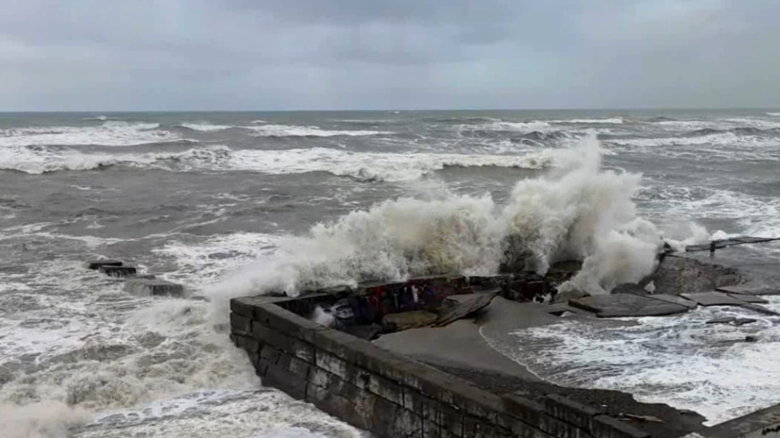 19.02.2026 Шторм "Валли" на Черном море.
