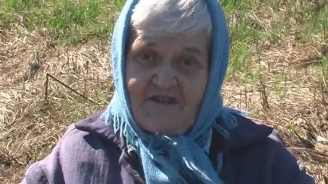 Рыбачка Люся как-то в мае.