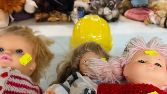 ДУМАЛА БУДУТ КУКЛЫ, НО ВОТ ЧТО ОКАЗАЛОСЬ ВНУТРИ !(Барахольщица в Германии)