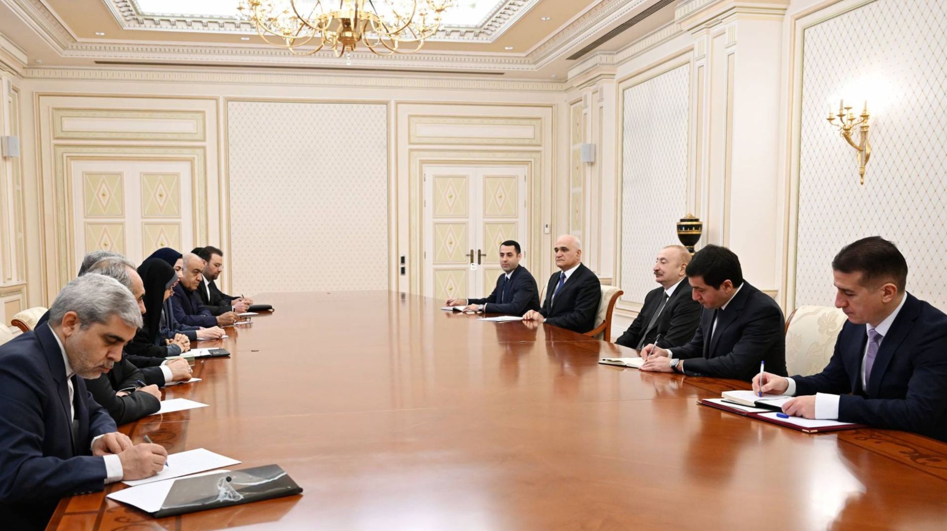 Алиев: Совместные проекты Азербайджана и Ирана откроют широкие возможности для всего региона