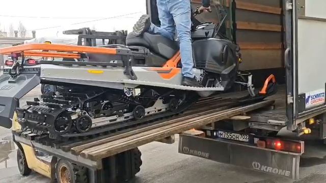 Перемещение BRP Lynx 69 Ranger 900 ACE из Питера в Екатеринбург.