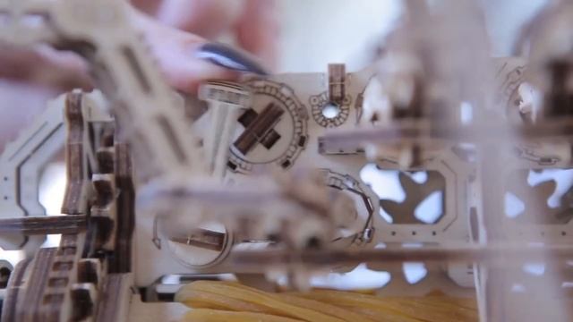 Космический Паук (Wood Trick)