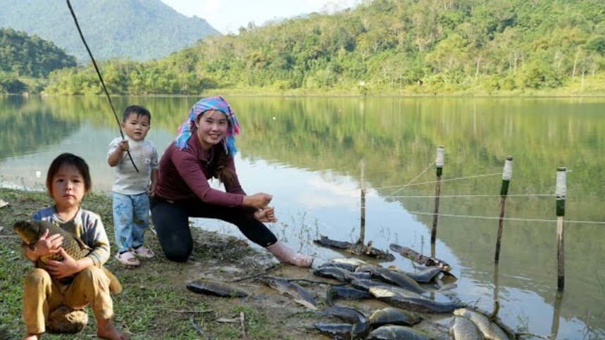 Делаем ловушку для ловли рыбы, что бы продать её на местном рынке. Жизнь Дуонг.