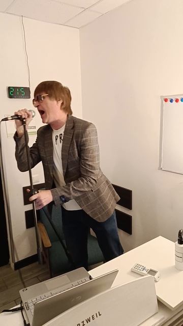 Паша Жесть & 25й KADR - Алкоголь (Павел Хрулёв)