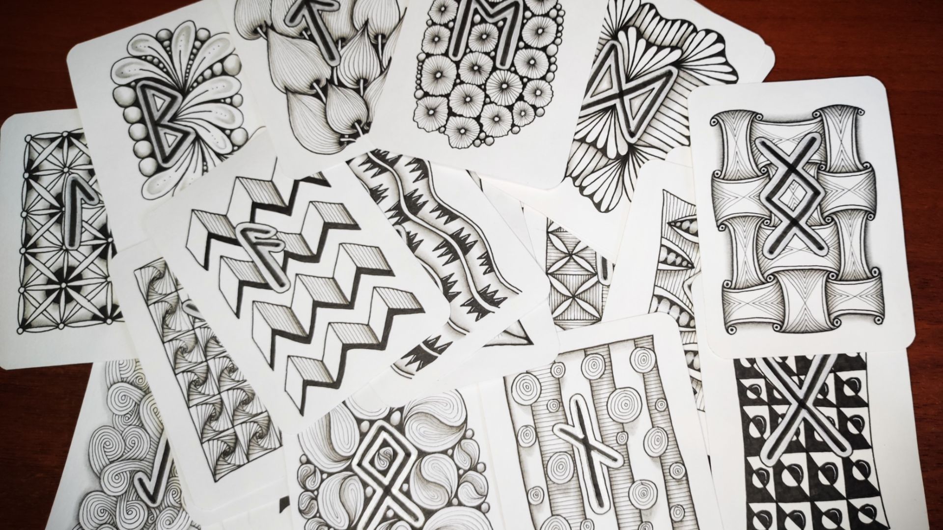 ЗНАЧЕНИЯ РУН и медитативное рисование