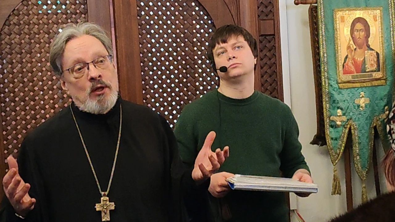 Взгляд с Ваганьковского холма: история и современность