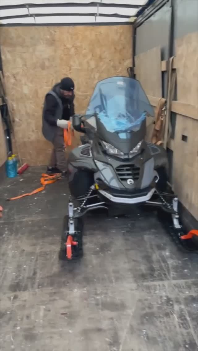 Снегоход BRP Lynx 69 Ranger 900 ACE. Отгрузка в г. Сургут