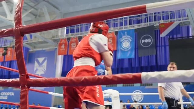 В «Олимпийце» завершился чемпионат и первенство ДФО по боксу среди девушек, юниорок и женщин