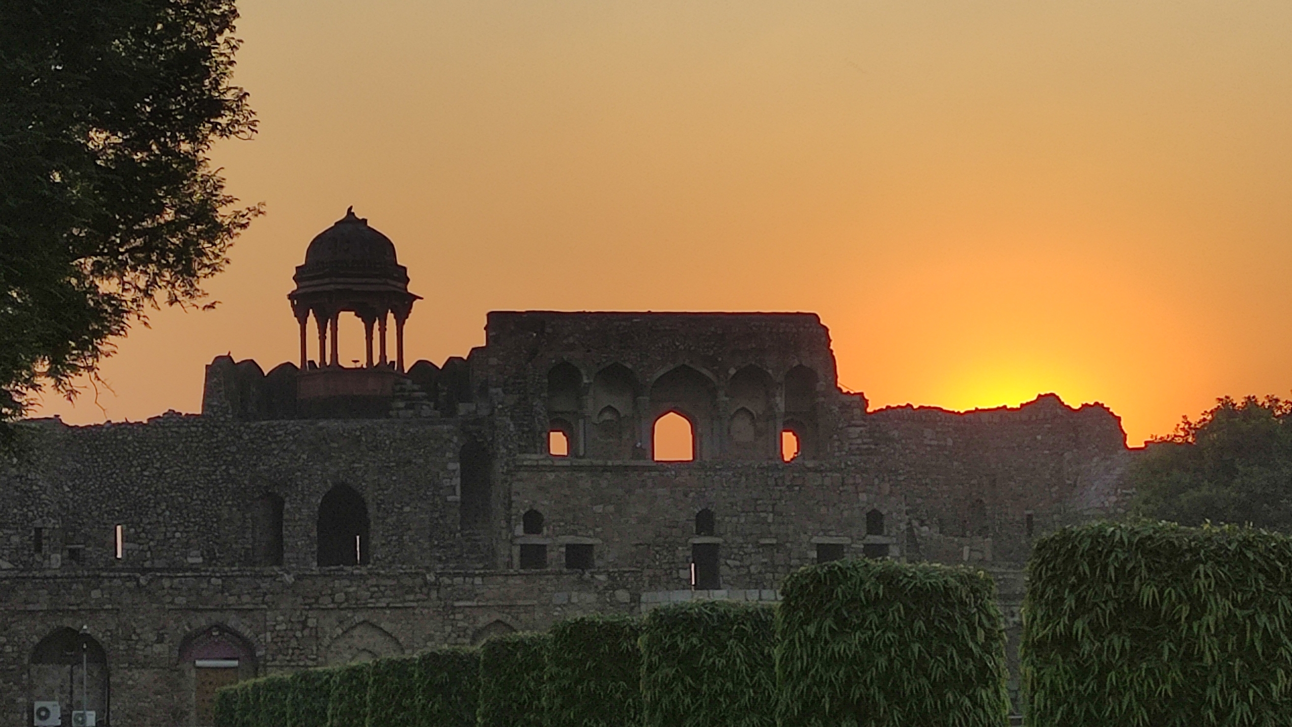 2. Крепость Пурана-Кила (Дели, Индия)