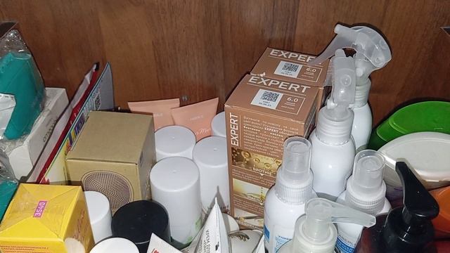 Запасы Фаберлик у меня дома.