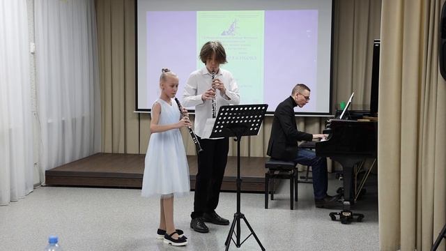 Й. Гайдн Одна хожу я в поле