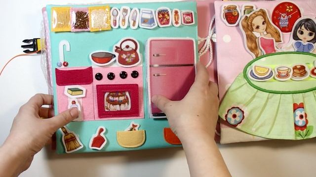 Книга-Дом с 2 куколками для Стефании (г. Рязань)