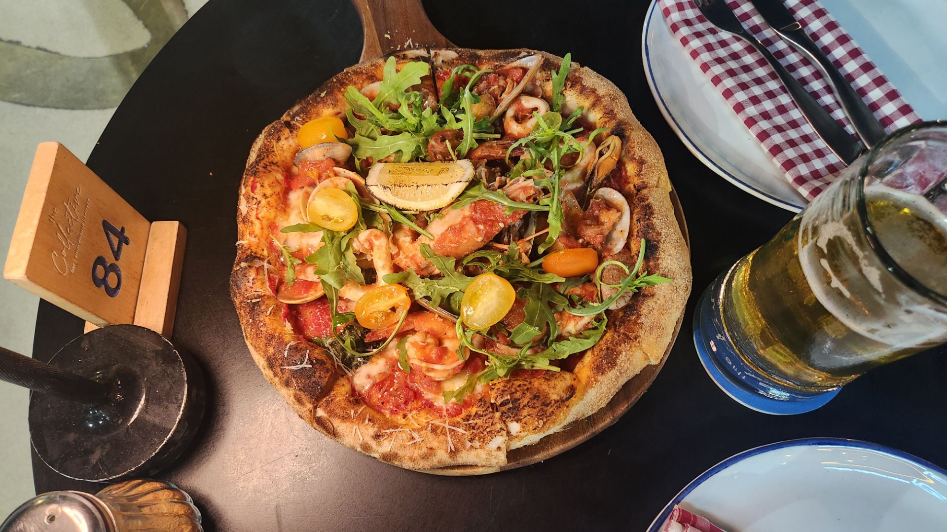 Пицца для Барона Баба-Яга из Ruska Roma из отеля LK Emerald Beach Паттайя 💎 🏨 🍕