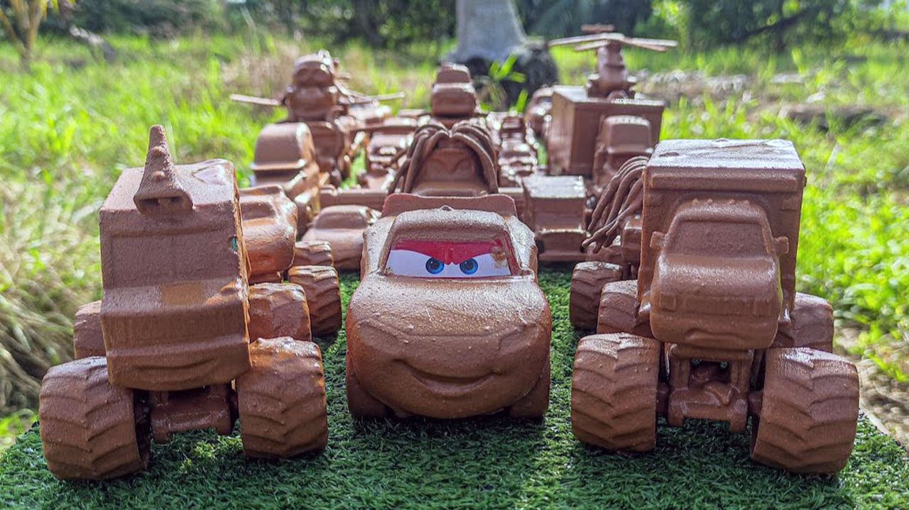 Мультики про машинки для детей. Маквин с друзьями на мойке. Мультики с машинками для малышей