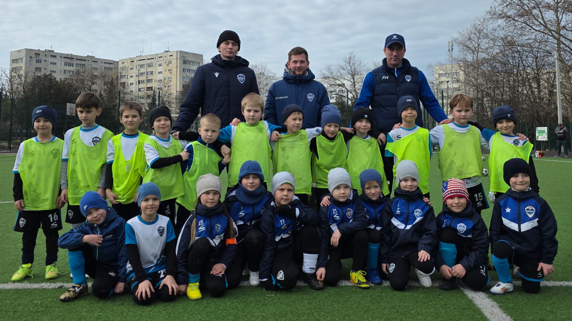 21.02.26-товарищеский матч ДСК "Фарватер" синие 2019 г. : ДСК "Фарватер" чёрные 2018 г.(2 тайм)