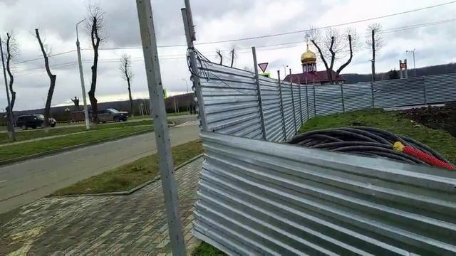 Майкоп. ЖК Предгорье Лаго-Наки. Строится торговый центр