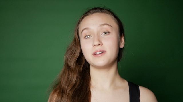 ЕЛИЗАВЕТА_ШЕВЧЕНКО_18ЛЕТ_ВИЗИТКА(короткая)