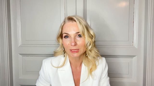 Емельянова Александра - визитка креативная