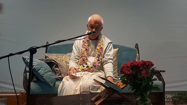 16 07 Лекция по Шримад Бхагаватам Лекцию читает ЕМ Чайтанья Чандра Чаран прабху  0001