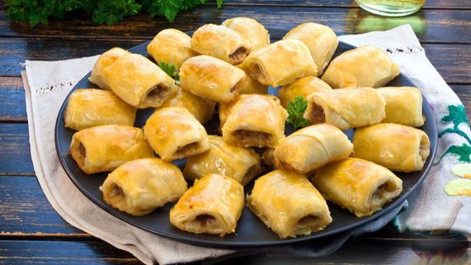 СЛОЁНЫЕ РУЛЕТИКИ С МЯСОМ