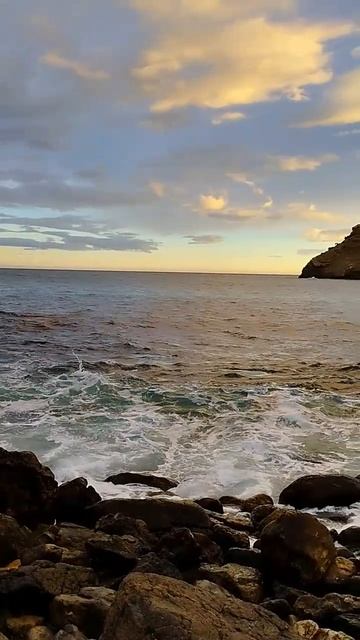 Закат на море в Синей бухте Нового Света. Февраль.