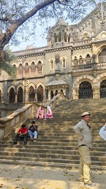 Готический Мумбай, Политех