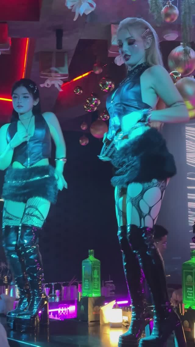 Ночной клуб танцы Нячанга Вьетнам 2026