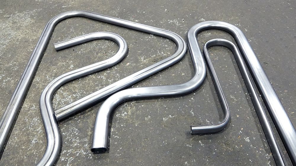 Гибка плоскоовальных мебельных труб на дорновом чпу трубогибе MASTER БМК