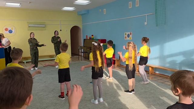 Курсанты Юнармии в детском саду: праздник для маленьких патриотов