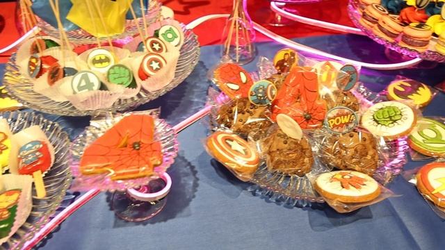 Кенди-бар Супергероев