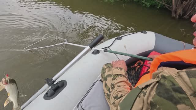 🔺ОТКУСИЛА ХВОСТ🎣🔺️fishing#туризм#природа#ловля#рыбалка#щука#ловлящуки#ночевка#Чулым#река#спиннинг