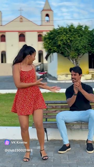 Пусть мелодия наполнит ваше сердце теплом, подарит вдохновение и согреет в любую погоду