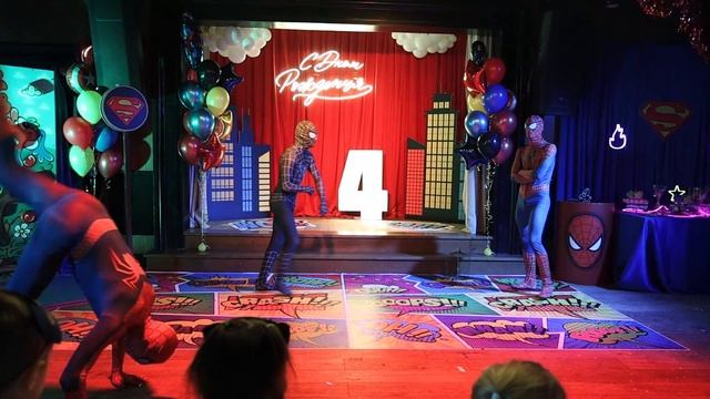 Человек-Паук паркур