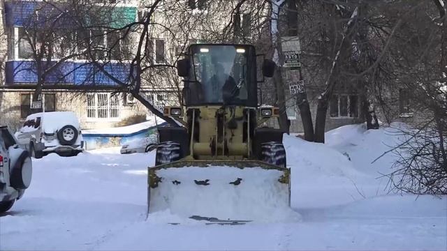 (24.02.2026) В Комсомольске полным ходом идет борьба со снегом