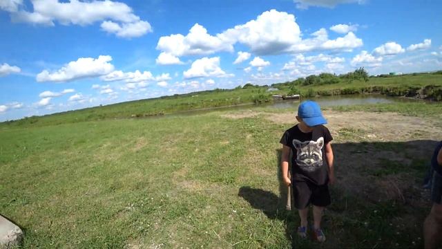 Поездка на рыбалку #4 - Черви по 15 рублей