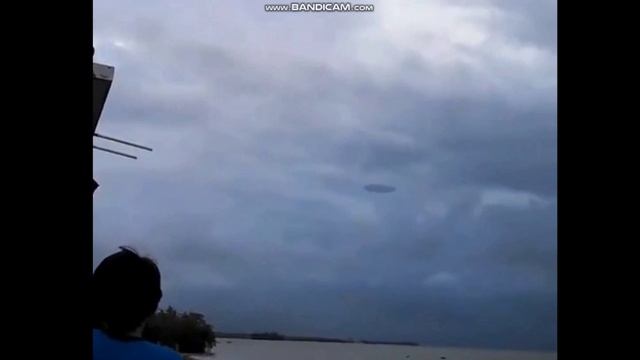 Самые Необычные НЛО которые удалось снять на камеру