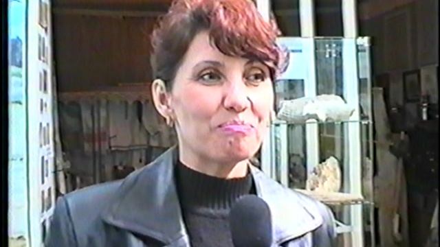 экспонаты музея Поспелиха 2002г