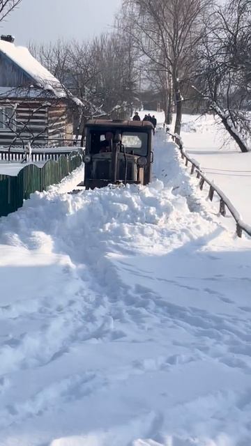 Еще поработает старичок.
