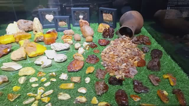 Калининград. Музей Янтарного комбината, пляж, церковь Казанской иконы Божией Матери. Часть 9.