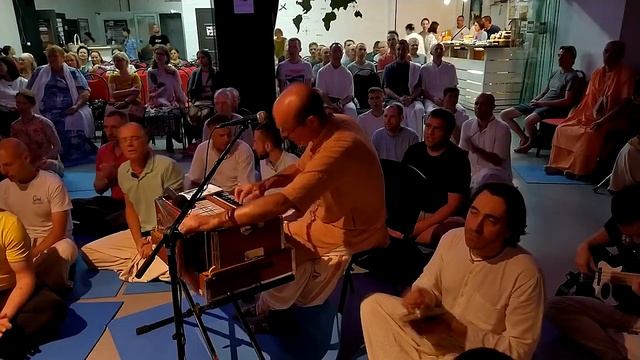 03 07  Бхаджан   киртан