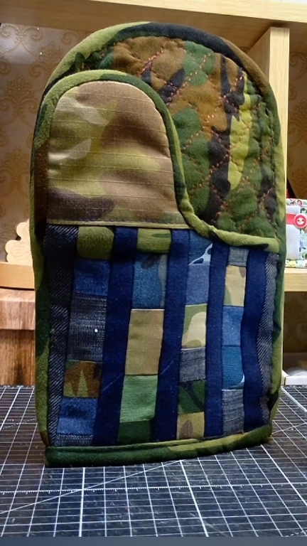 БРУТАЛЬНЫЕ ПРИХВАТКИ-РУКАВИЦЫ #пэчворк #shorts #лоскутноешитьё #творчество #хобби