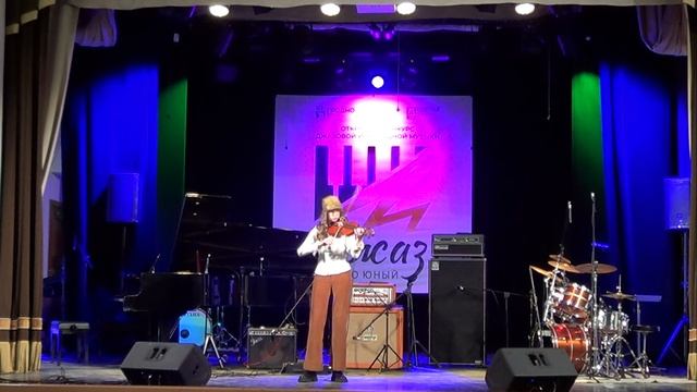 "J'attendrai. "исполняет Ася Отченашенко.(Беларусь)