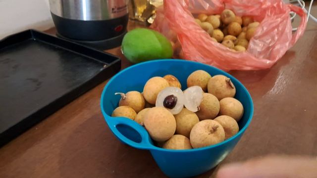 🍊 Экзотический фрукт Лонган (Лам-яй, Глаз Дракона): какой на вкус, как его есть и стоит ли